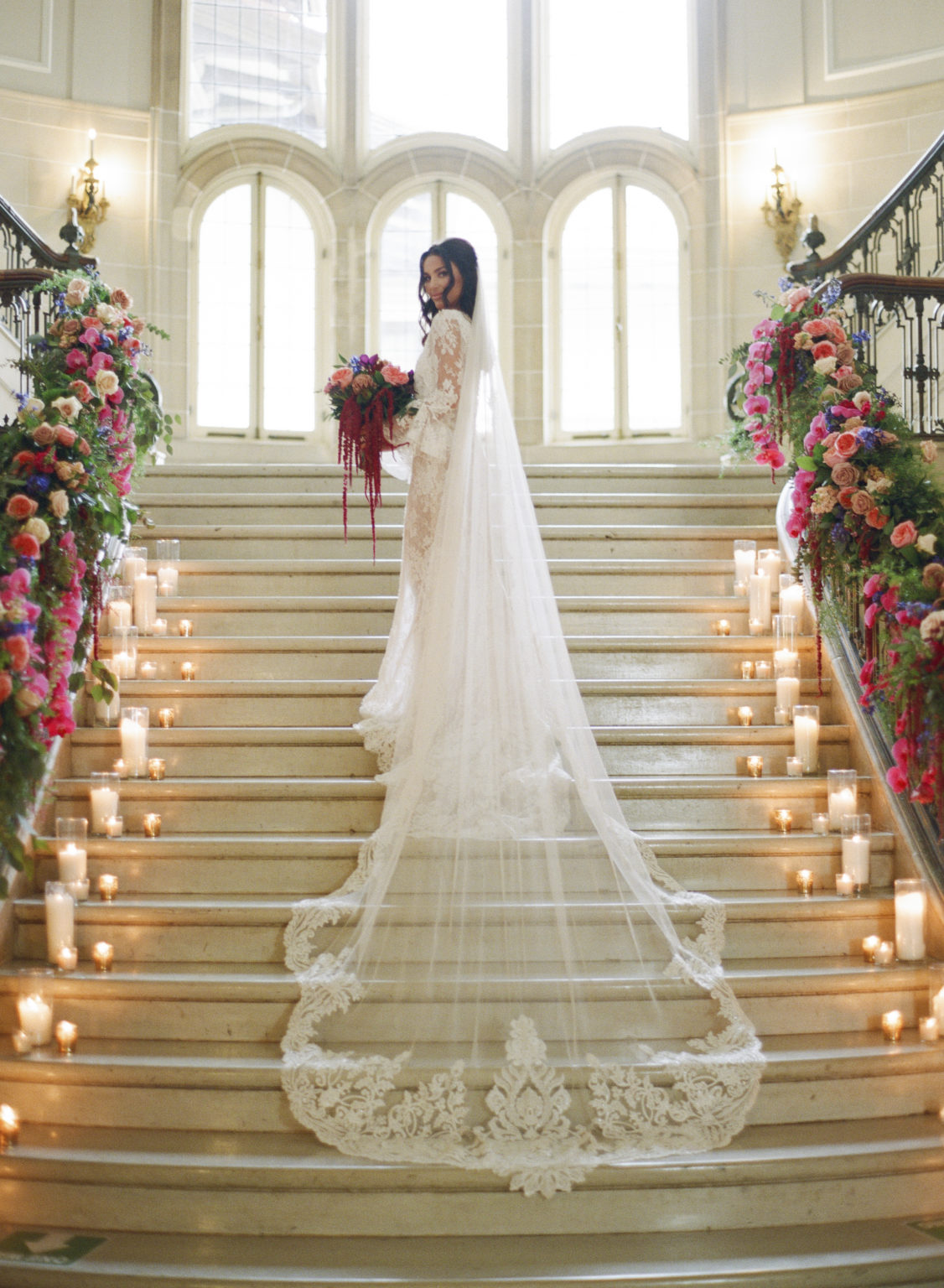 Weddings at The Armour House | thegildedaisleweddings.com